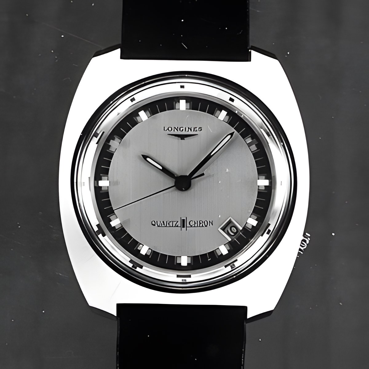 LONGINES “Quartz-Chron”